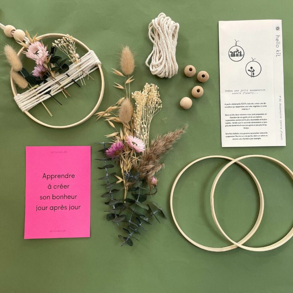 Box DIY- Créer des cercles fleuris - hello kit